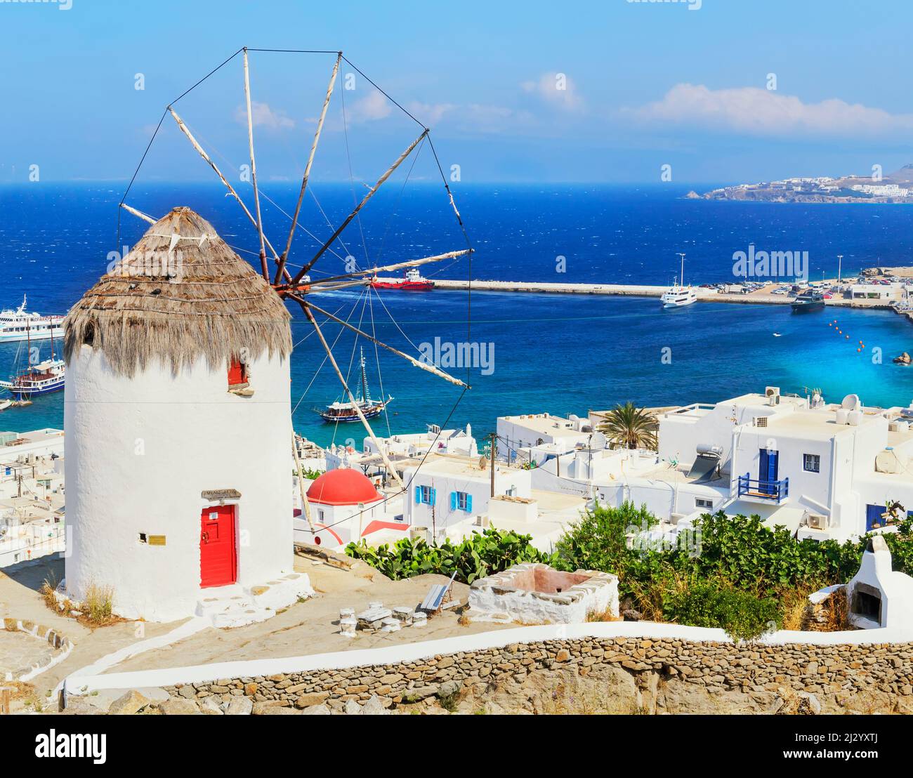 Boni's Windmill overlloking Mykonos Town, Mykonos, Cyclades Islands ...