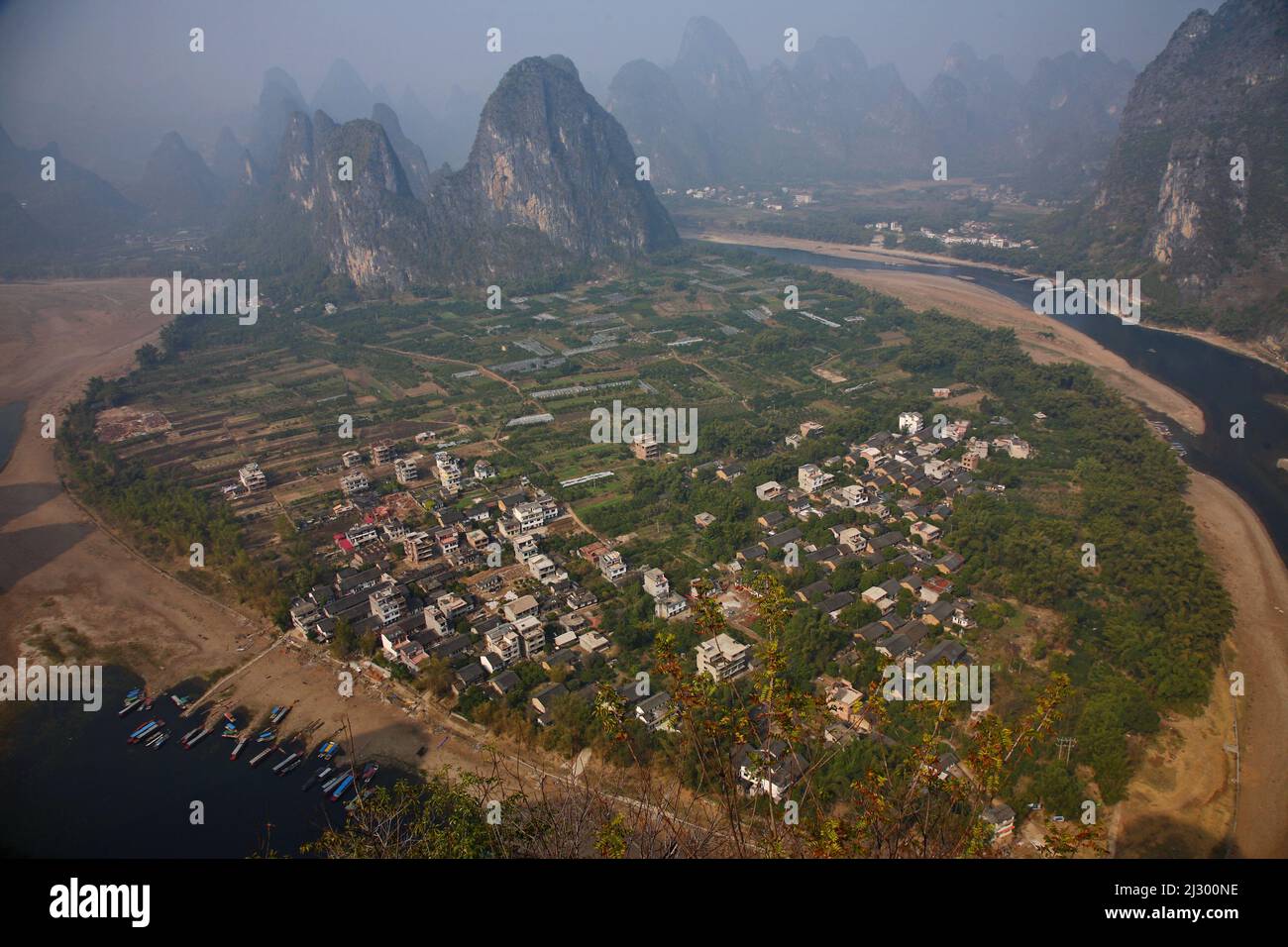 Panorama view li river hi-res stock photography and images - Alamy