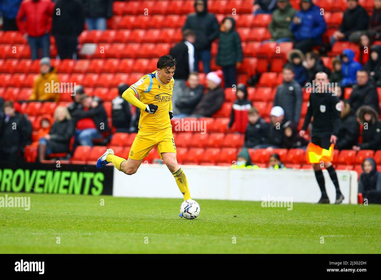 Tom mcintyre reading goal hi-res stock photography and images - Alamy