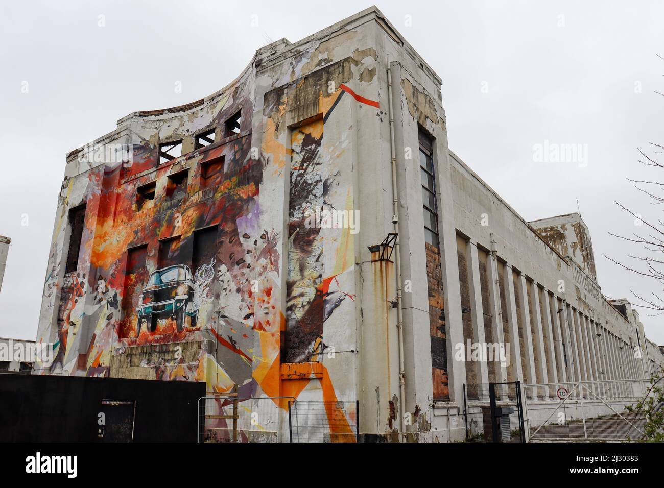 Liverpool innovation park hi-res stock photography and images - Alamy