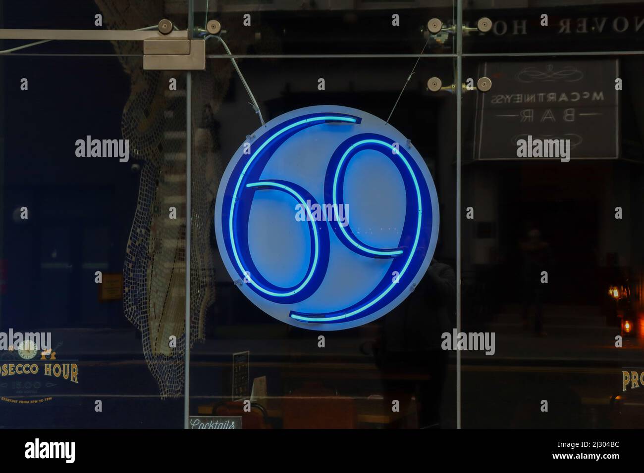 69 position hi-res stock photography and images - Alamy