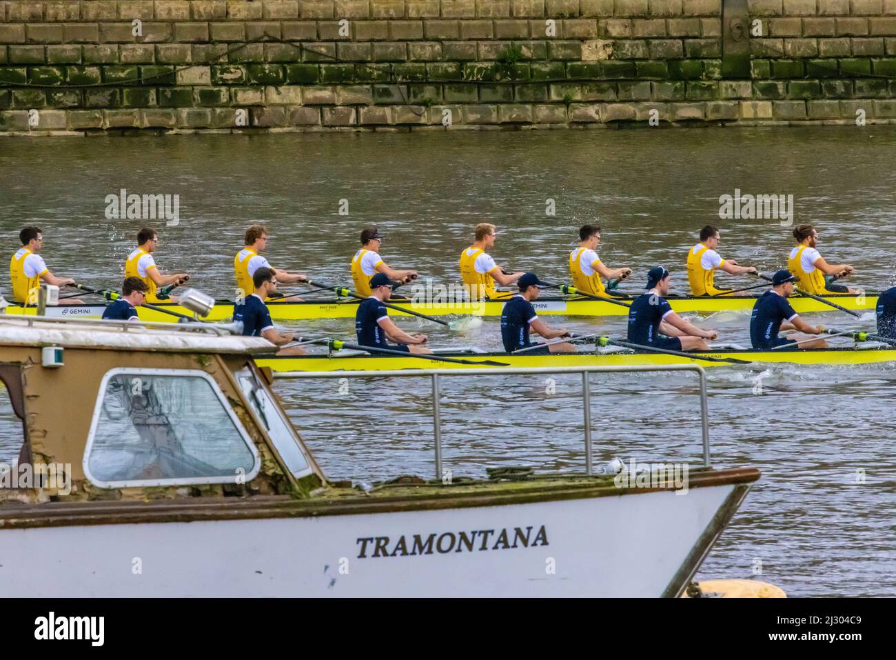 Oxford Cambridge Boat Race 2022 Stock Photo - Alamy