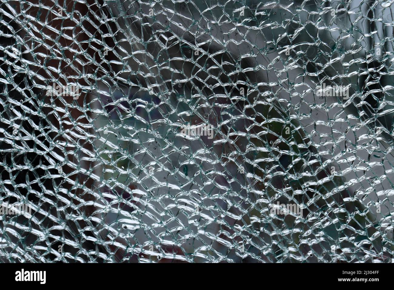 Shattered glass hi-res stock photography and images - Alamy