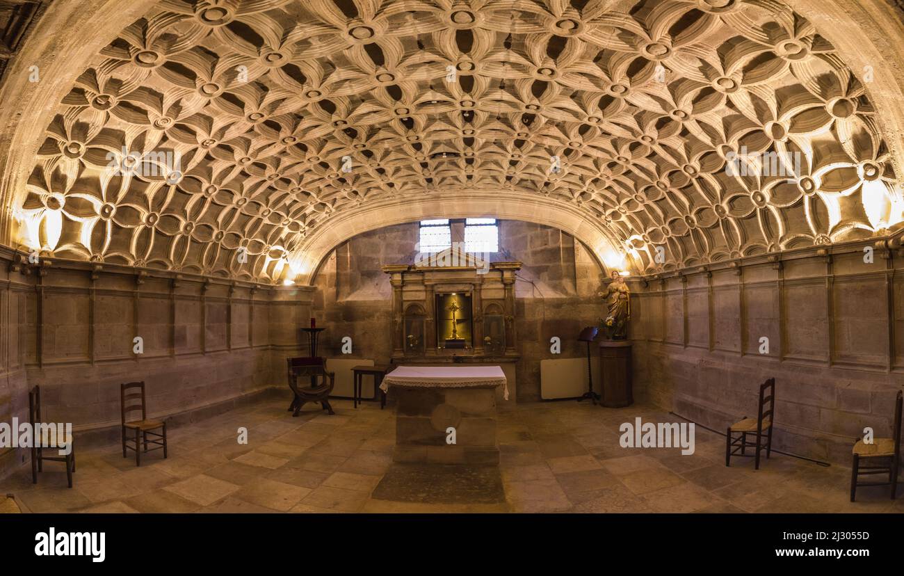 Voute a caissons hi-res stock photography and images - Alamy