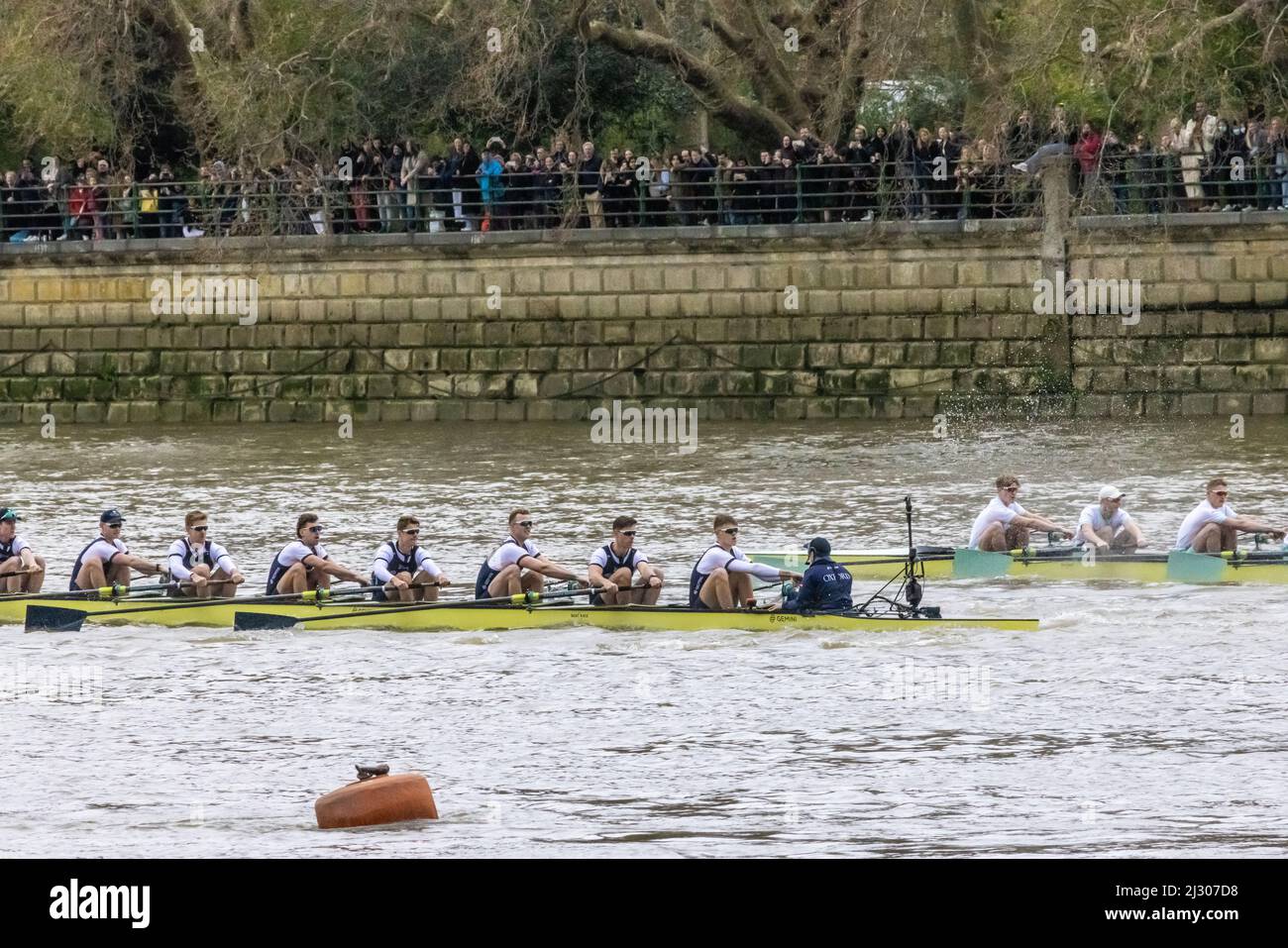 Oxford Cambridge Boat Race 2022 Stock Photo - Alamy