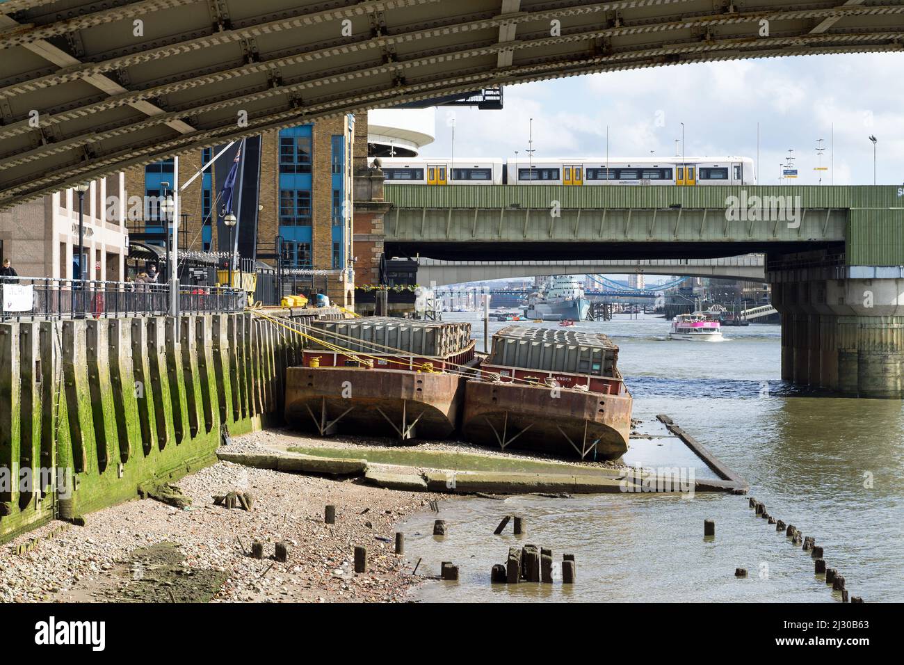 Walbrook Wharf shipping container dock. London - 12th March 2022 Stock ...