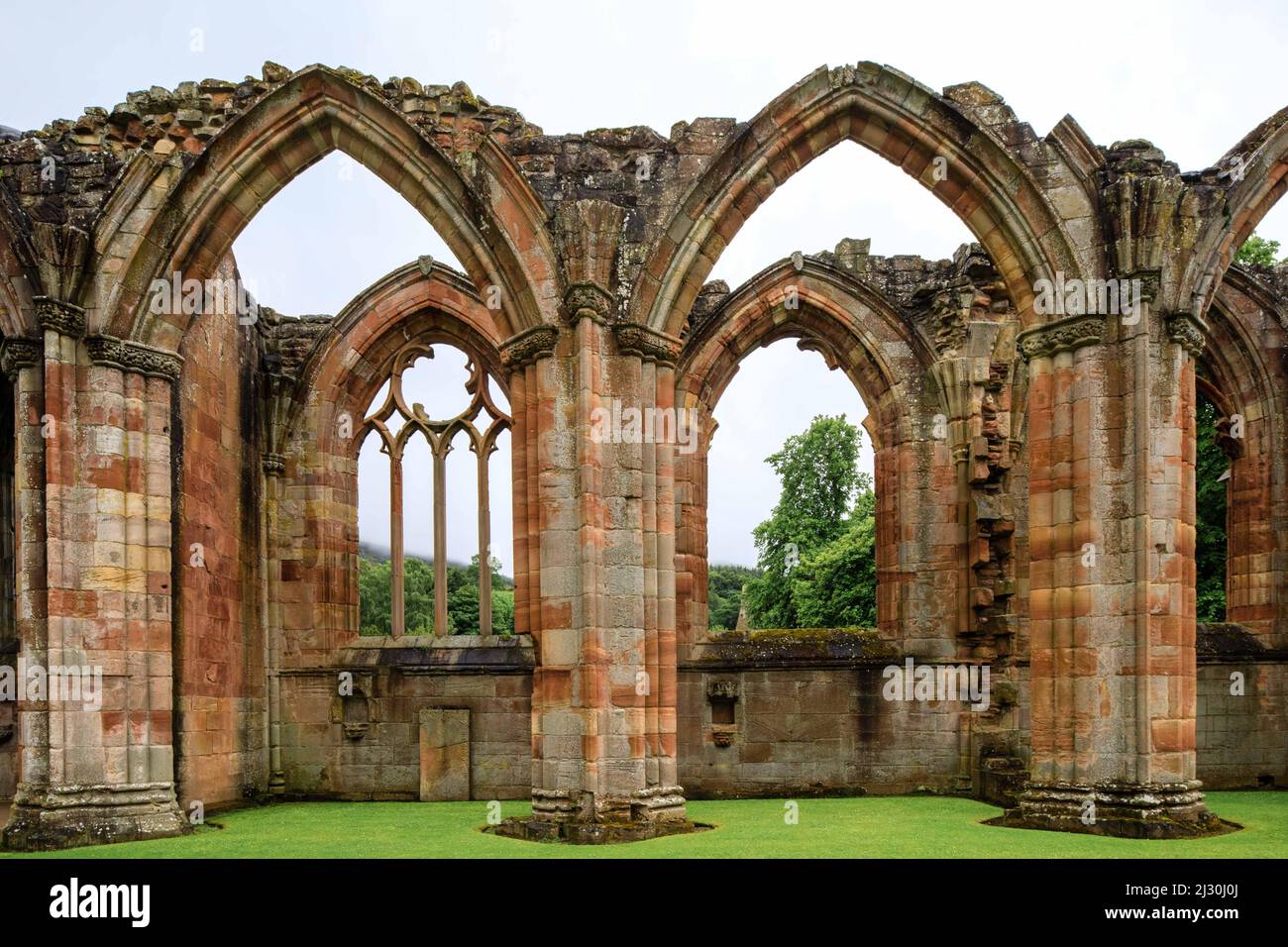 Melrose Abbey, Abbey Ruin, Cistercian Monastery, Borders, Scotland, UK ...