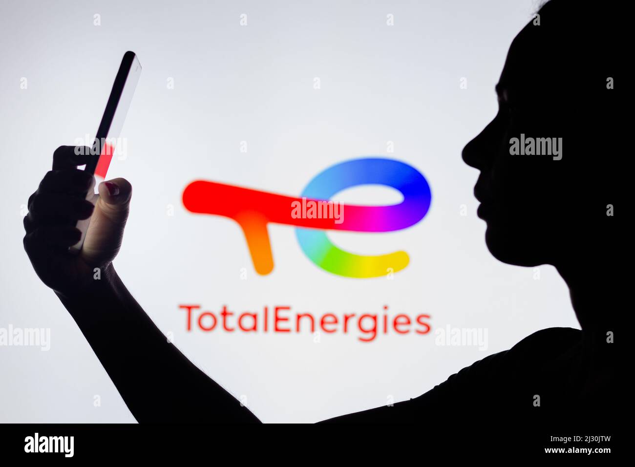Totalenergies logo hi-res stock photography and images - Alamy