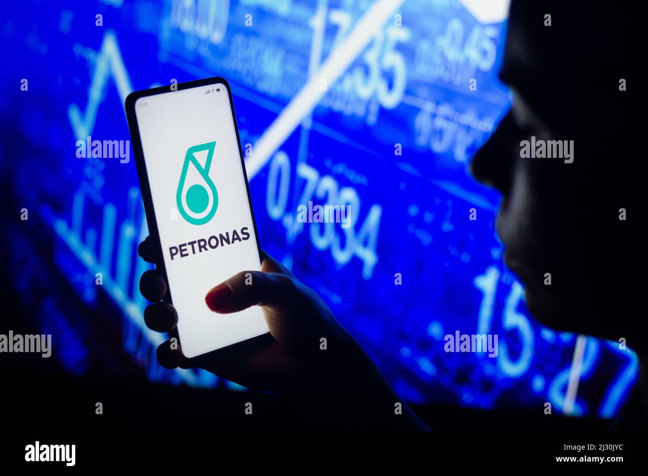 Petronas logo hi-res stock photography and images - Alamy
