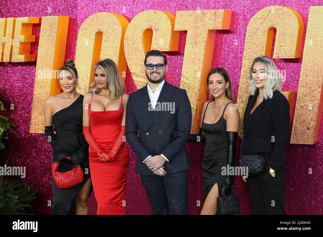 Frankie Sims, Chloe Sims, Charlie Sims, Georgia Shults and Demi Sims ...