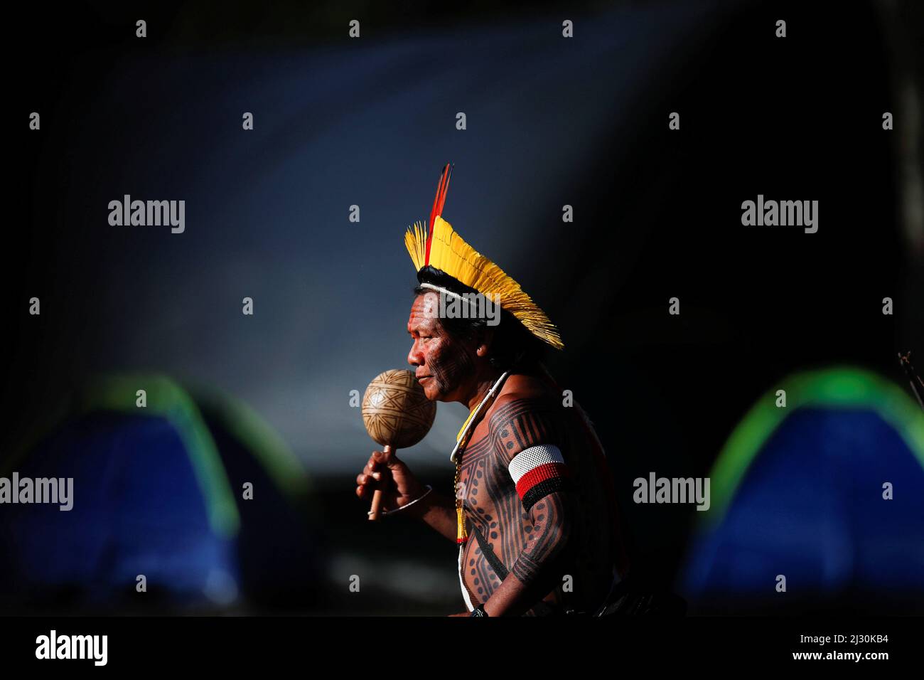 Kayapo tribe hi-res stock photography and images - Alamy