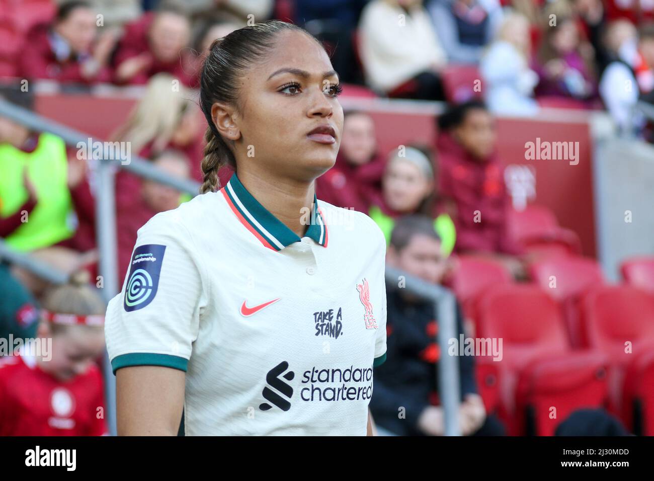 Taylor hinds liverpool fc hi-res stock photography and images - Alamy