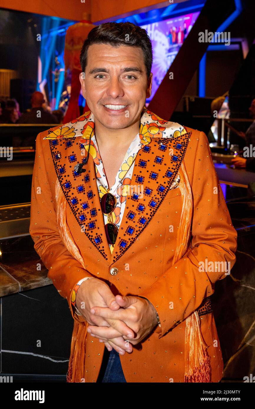 Jan Smit at the go-ahead for the ticket sale of De Toppers in Concert ...