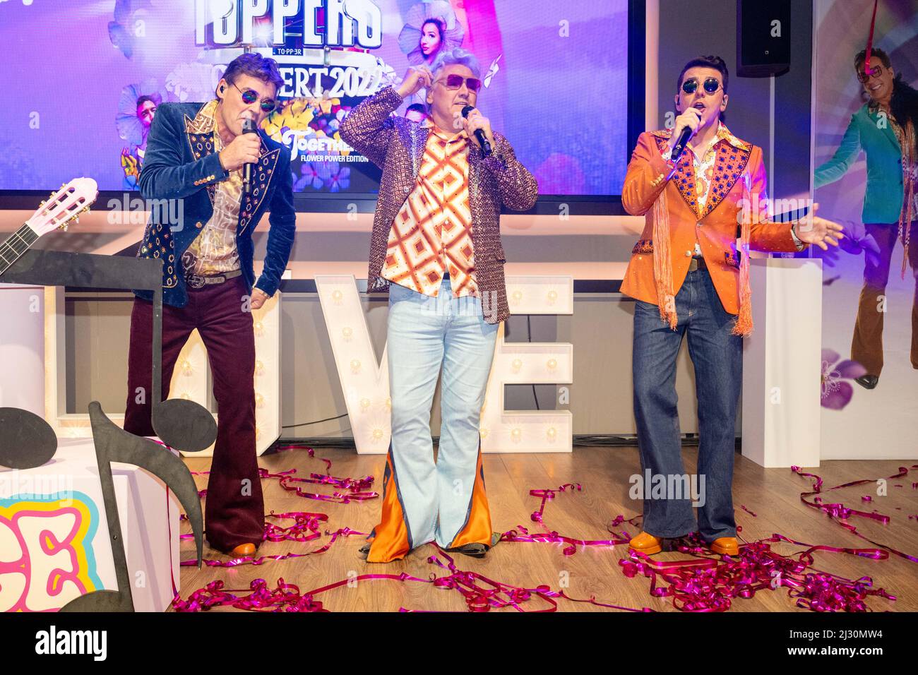 Jan Smit at the go-ahead for the ticket sale of De Toppers in Concert ...