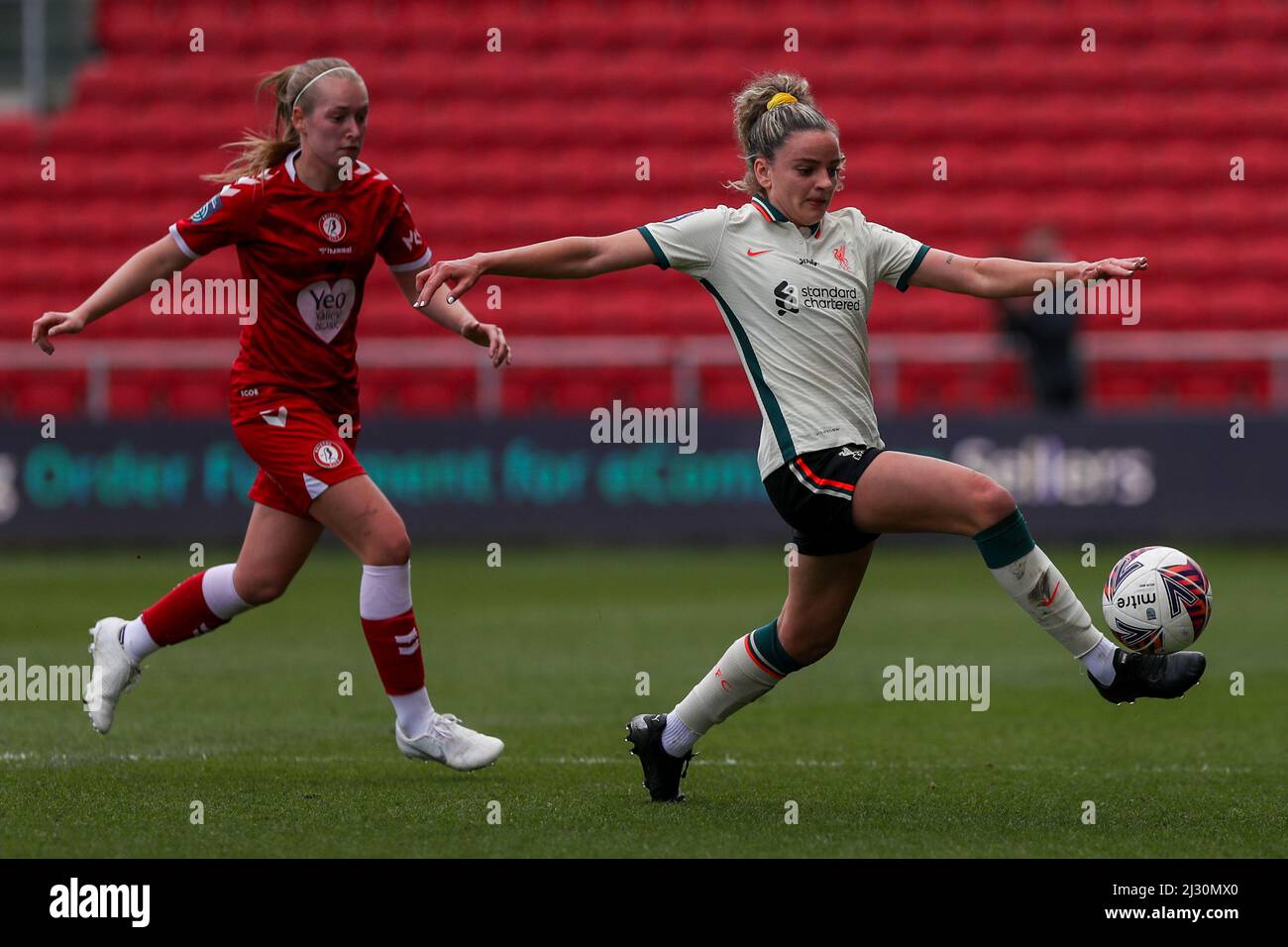 Leanne kiernan liverpool 2022 hi-res stock photography and images - Alamy