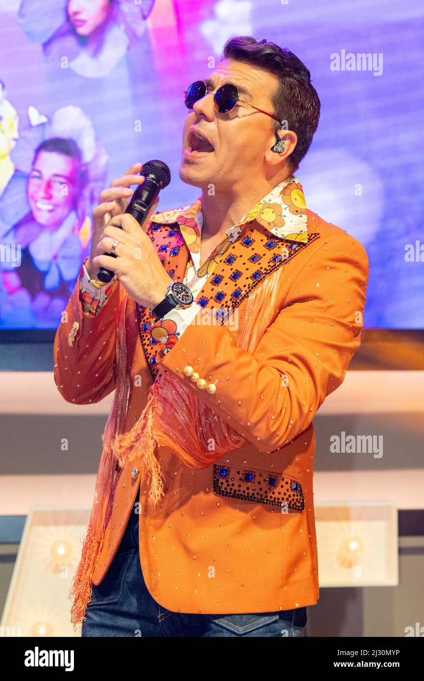 Jan Smit at the go-ahead for the ticket sale of De Toppers in Concert ...