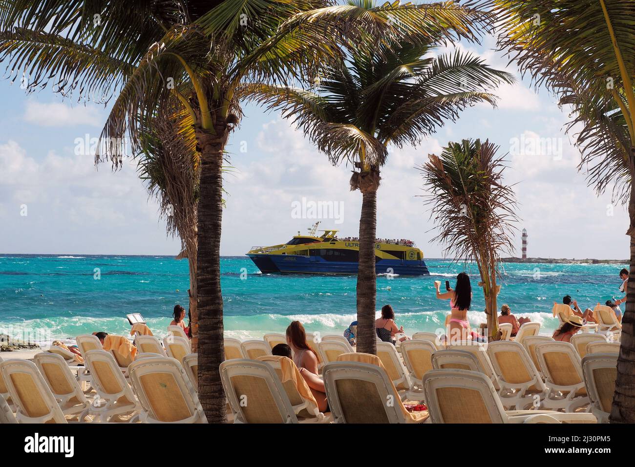 Beach at Punta Cancun, Cancun, Yucatan, Mexico Stock Photo - Alamy