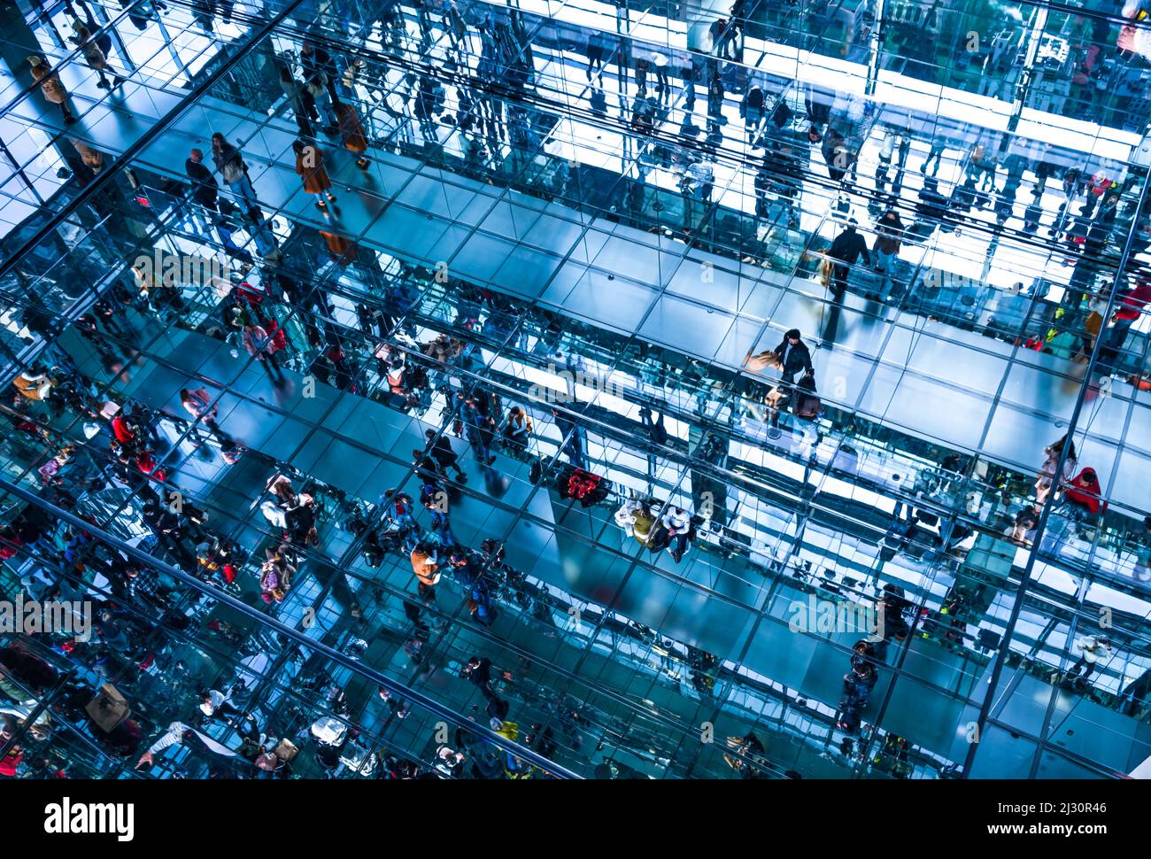 tourists visiting the Summit at One Vanderbilt in the Transcendence 1 ...