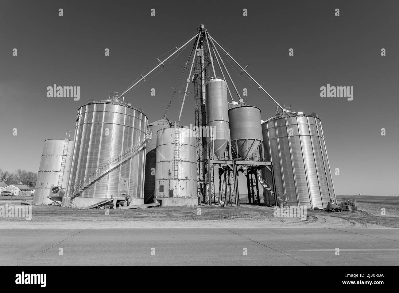 Editorial grain Black and White Stock Photos & Images - Alamy