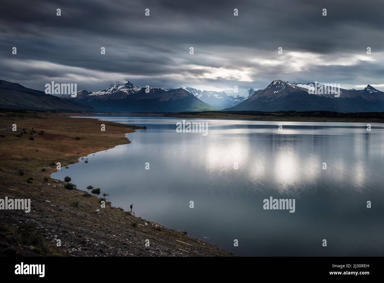 View over Lago Roca to the mountain range of Los Glaciares National ...