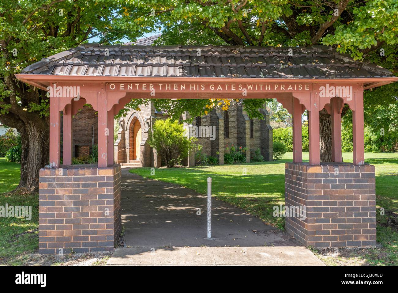 St James, Anglican Church located in the Northern Tablelands town of ...