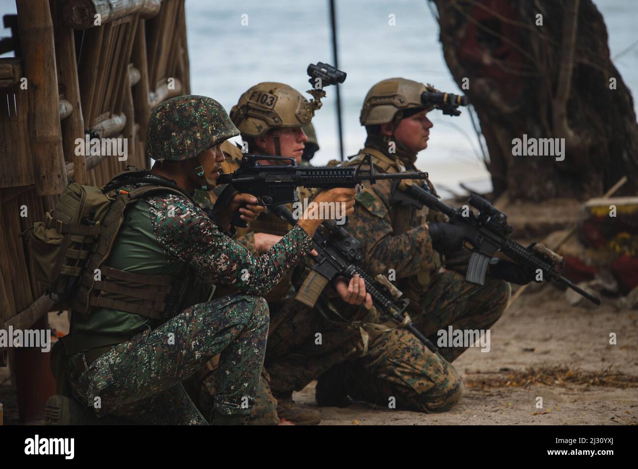 U.S. Marines with 3d Reconnaissance Battalion, 3d Marine Division, and ...