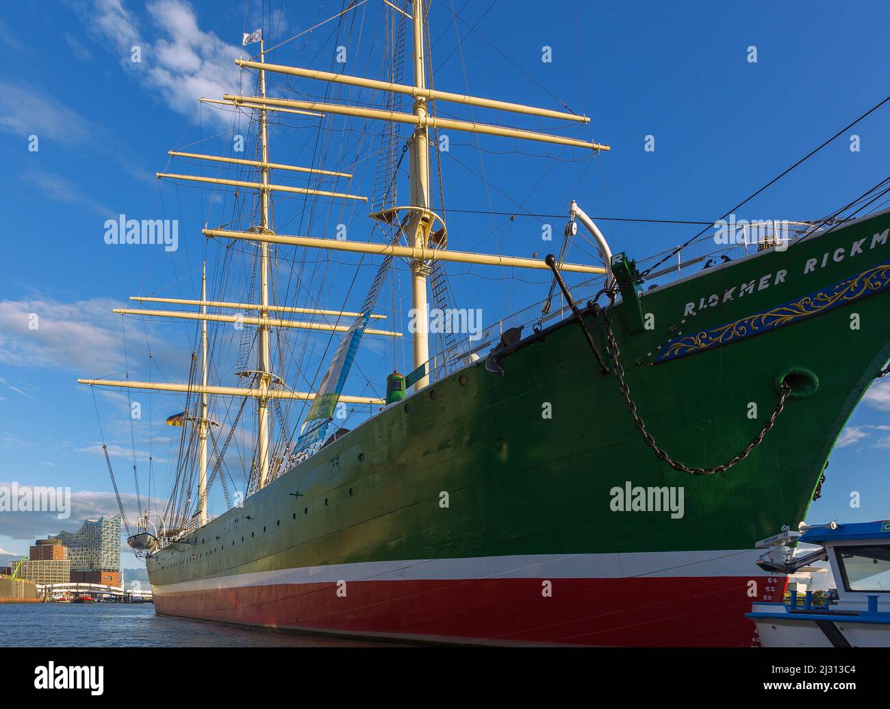 Hamburg rickmer rickmers hi-res stock photography and images - Alamy