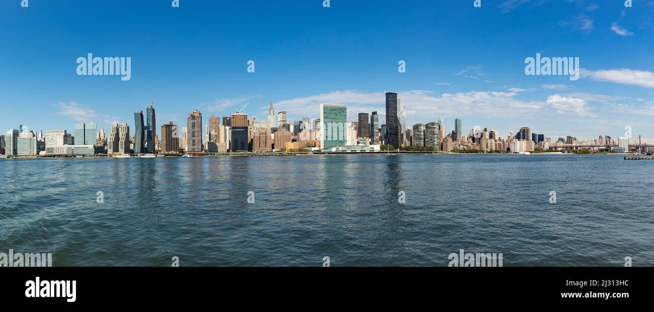 NEW YORK, USA - OCT 10, 2017: panorama of New York with river Hudson ...