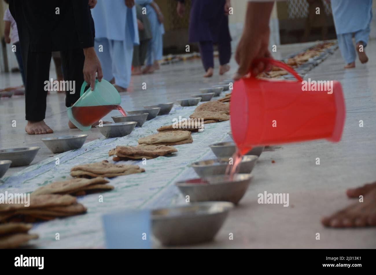 Iftar tables hi-res stock photography and images - Alamy
