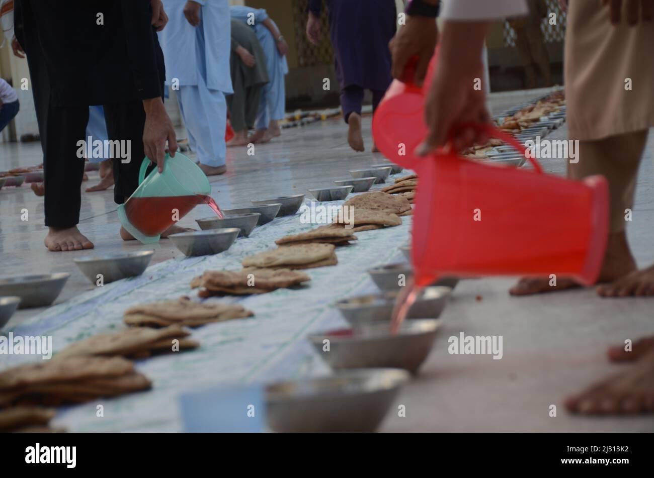 Iftar tables hi-res stock photography and images - Alamy