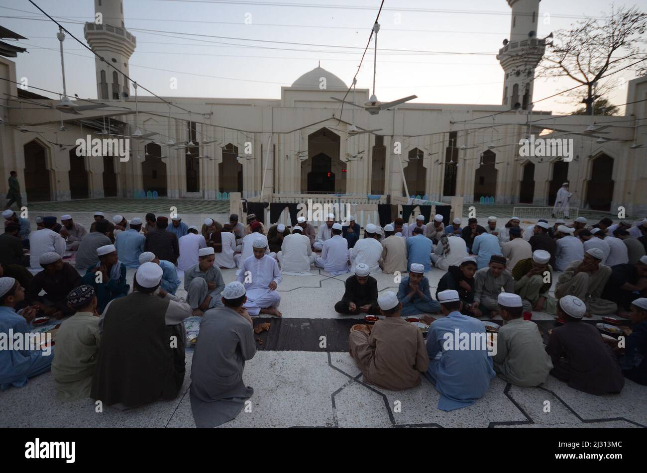 Peshawar, Pakistan. 04th Apr, 2022. Muslims living in Peshawar had the ...