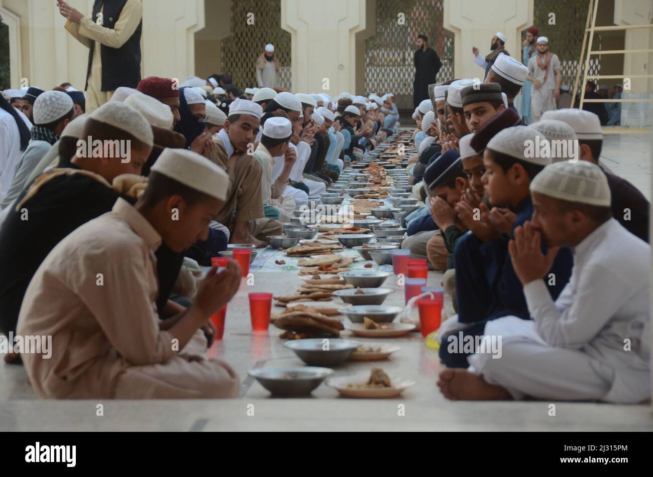 Iftar tables hi-res stock photography and images - Alamy