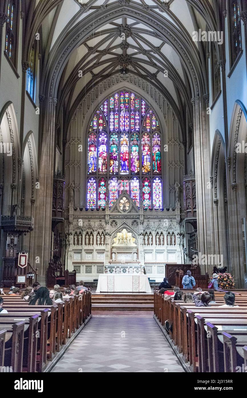NEW YORK, USA - OCT 6, 2017: Interior of the Trinity Church located at ...