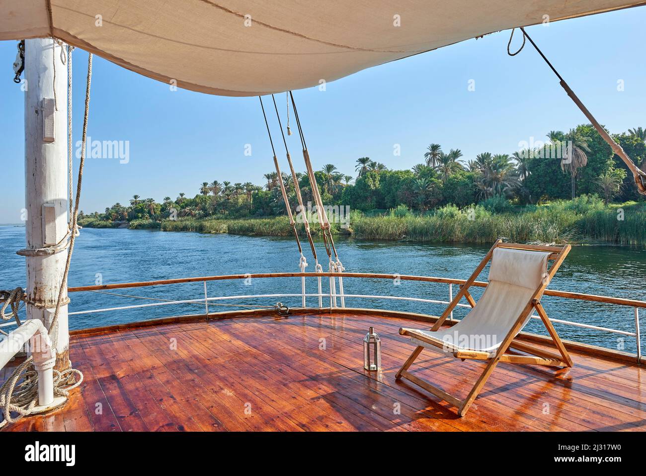 One river terrace hi-res stock photography and images - Alamy