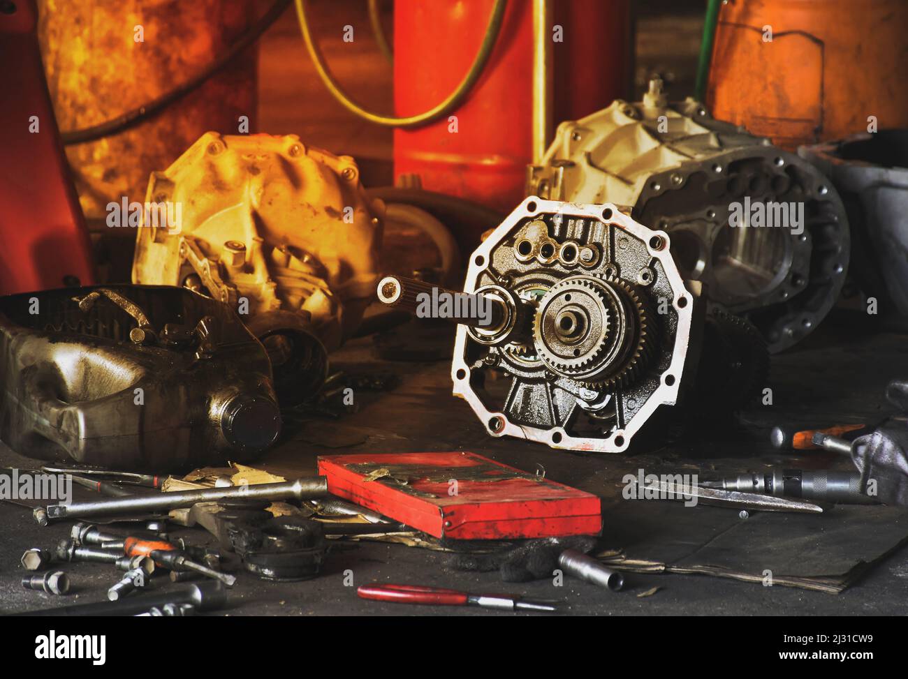 Car being repaired in garage hi-res stock photography and images - Alamy