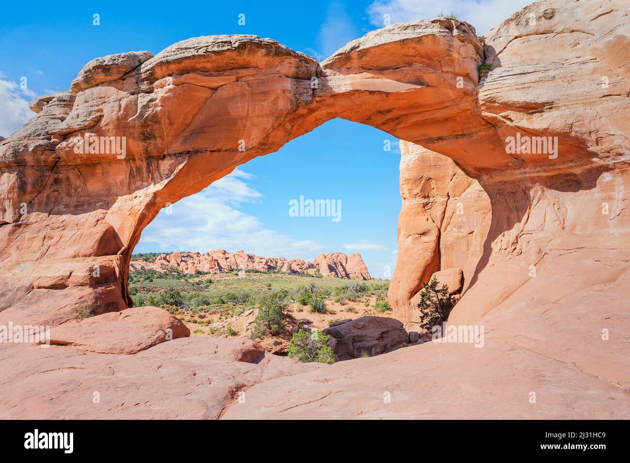 Broken arch arches national park hi-res stock photography and images ...