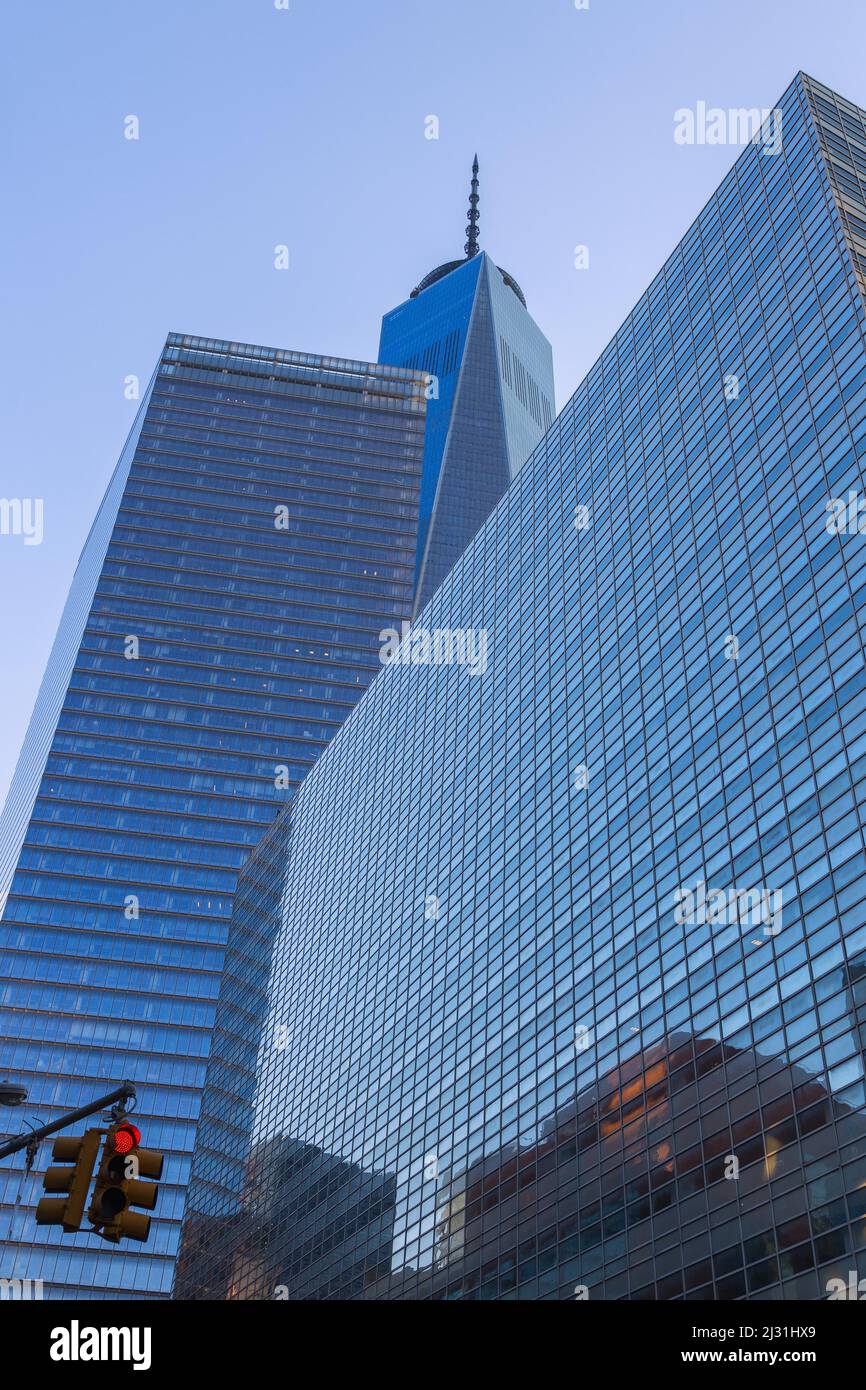 World trade center building 7 hi-res stock photography and images - Alamy