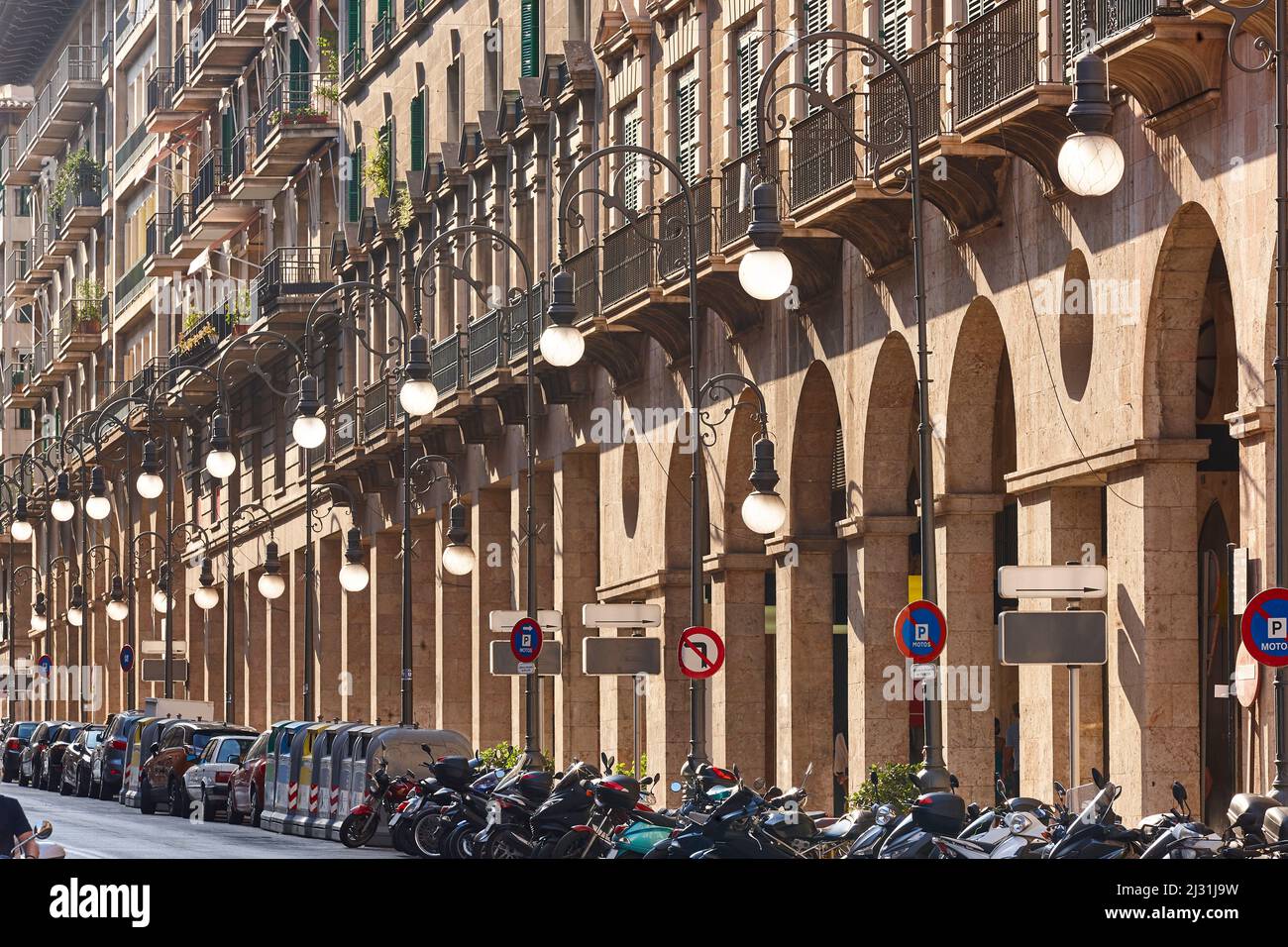 Mallorca city center hi-res stock photography and images - Alamy