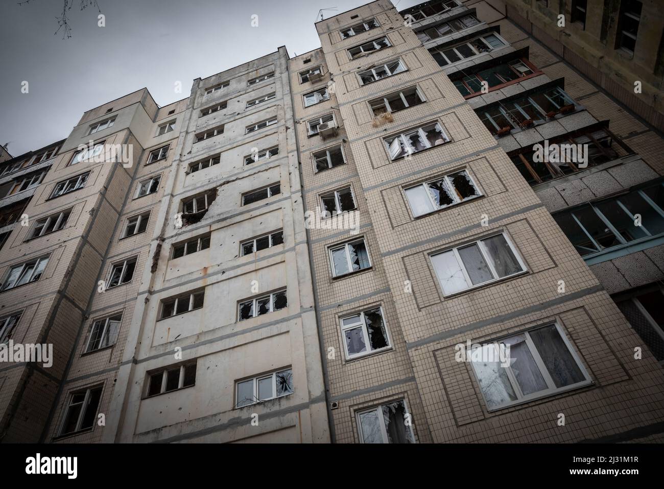 Bucha, bombed-out housing estate, Ukraine, 4.4.2022 (CTK Photo/Vojtech ...