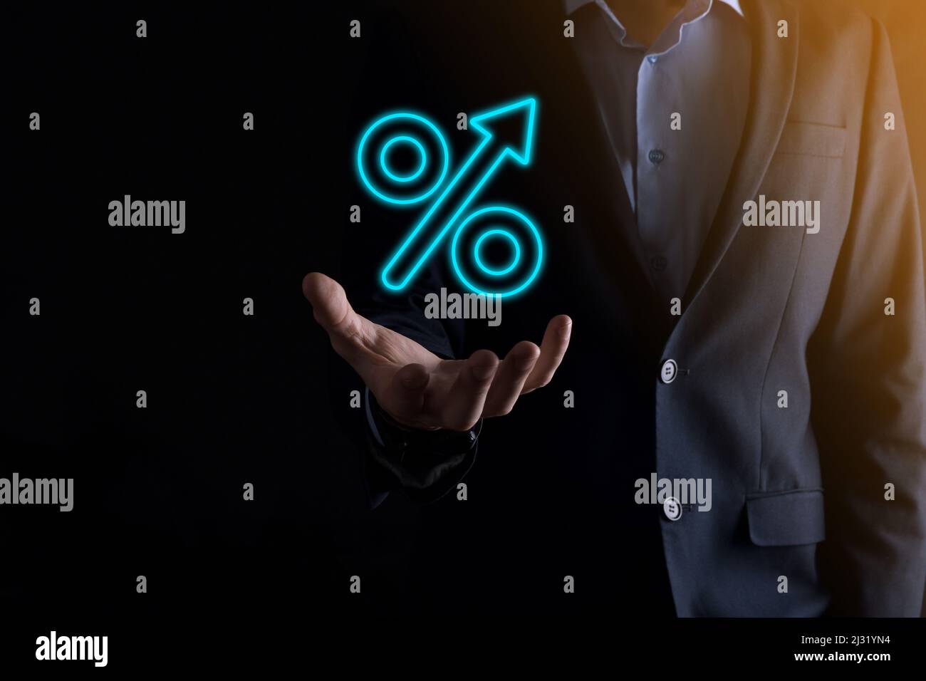 Increasing percentage icon.Profit high growth arrow and percent icon ...