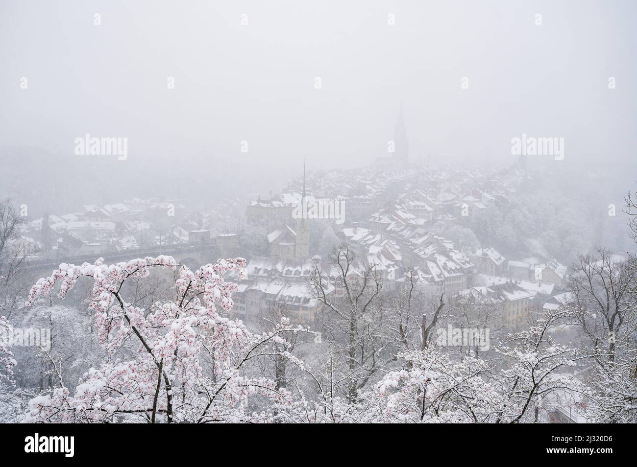 Oldtown bern hi-res stock photography and images - Alamy