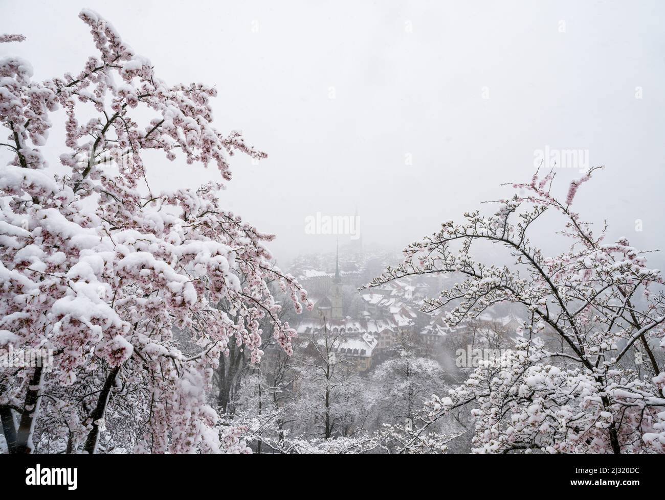Oldtown bern hi-res stock photography and images - Alamy