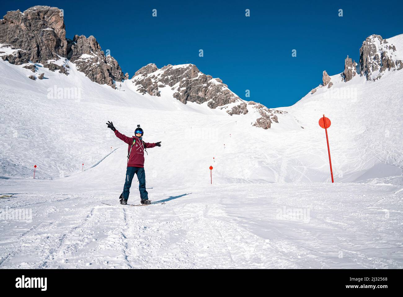 Slope arms hi-res stock photography and images - Alamy
