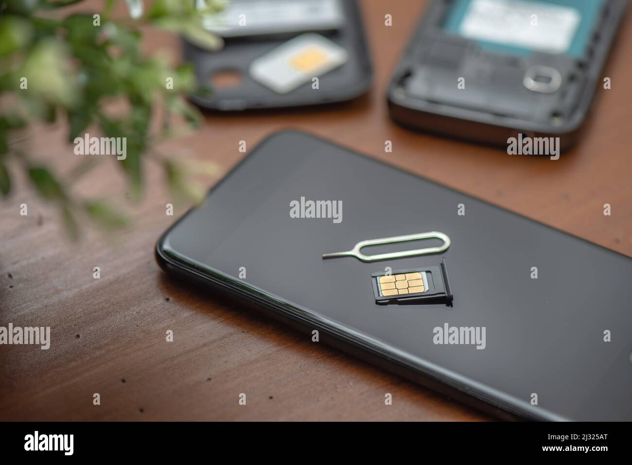 Changing sim hi-res stock photography and images - Alamy