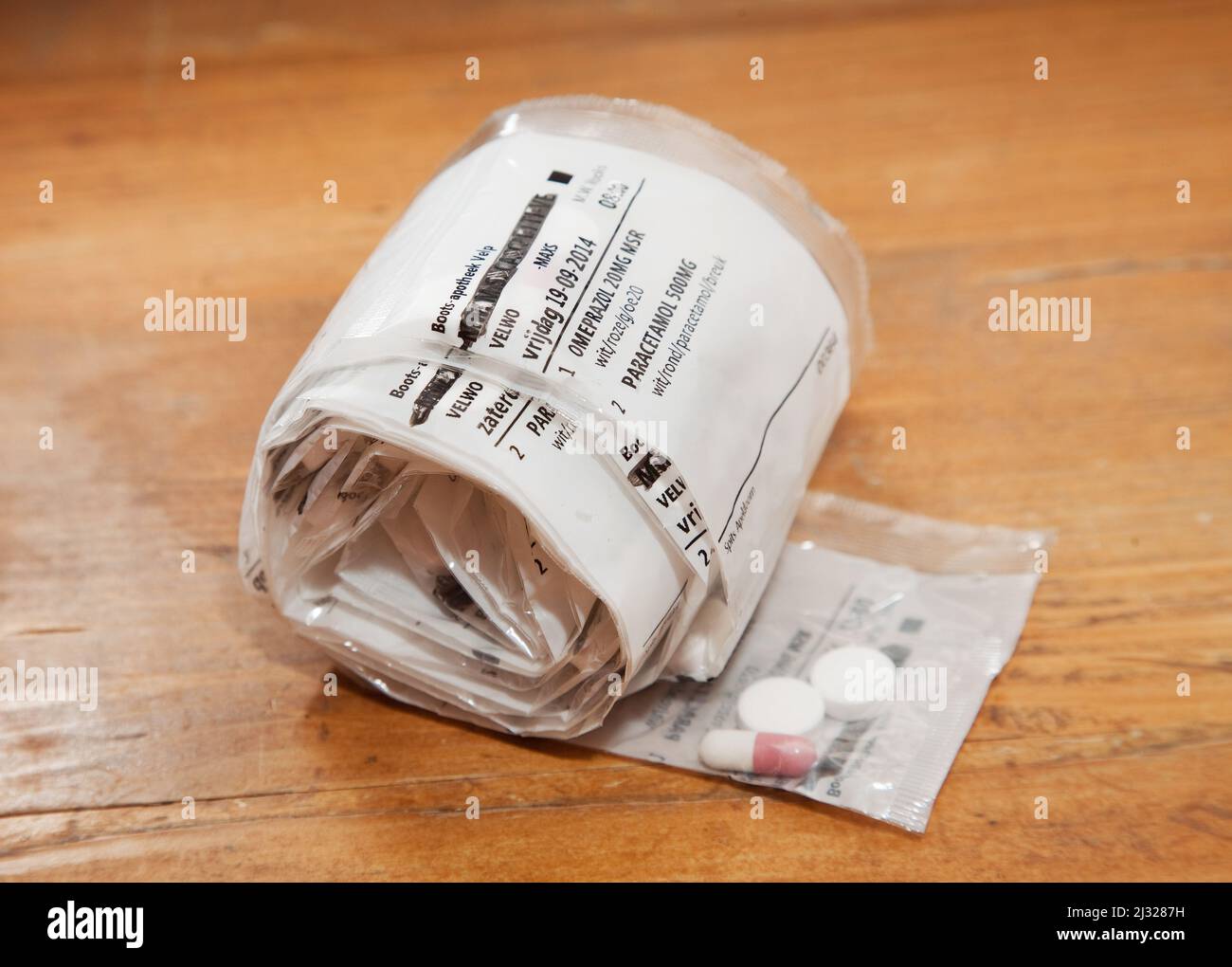 Daily tablets hi-res stock photography and images - Alamy