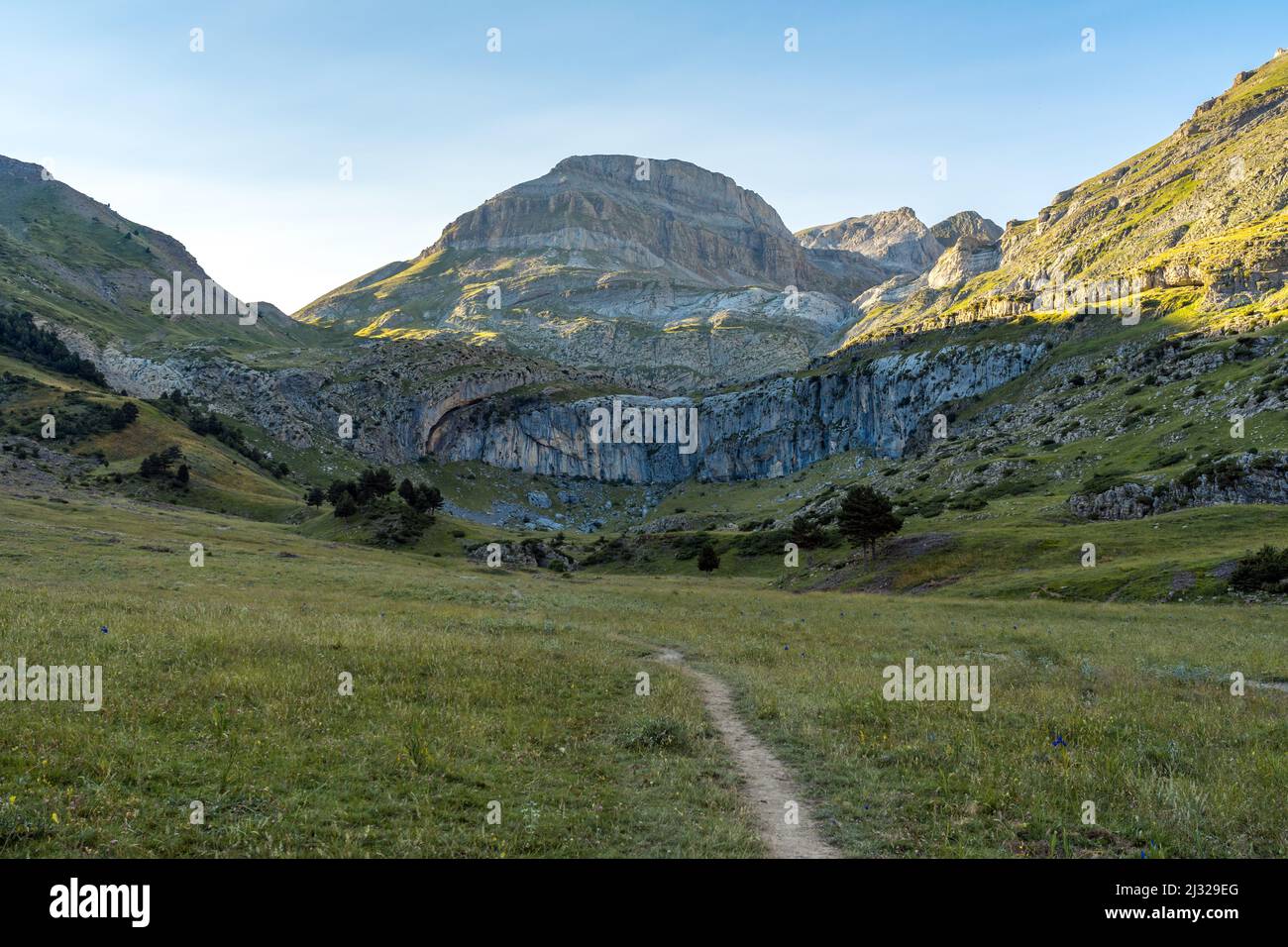 Aisa occidental hi-res stock photography and images - Alamy