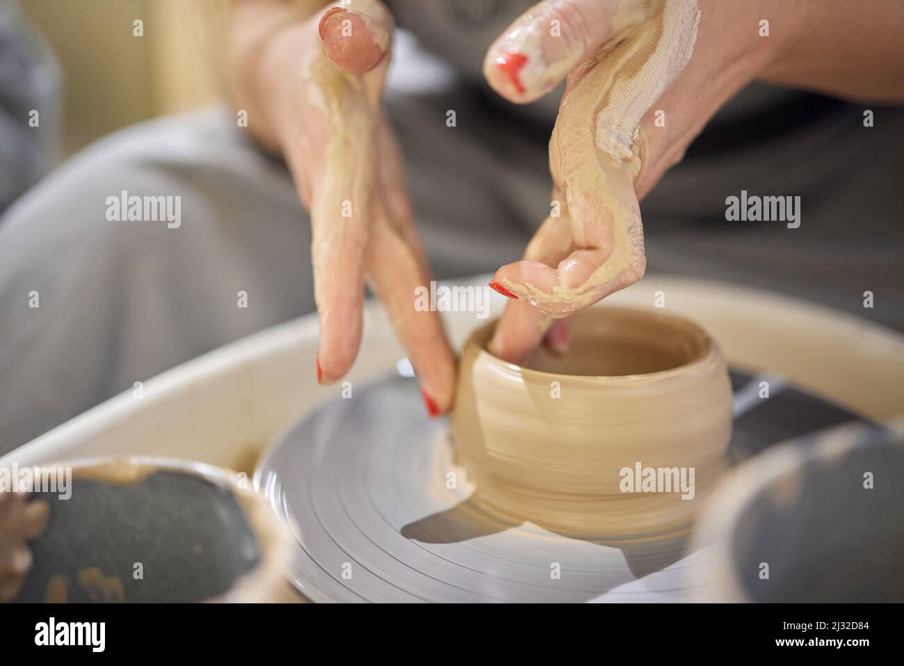 Close up shot pottery master hi-res stock photography and images - Alamy