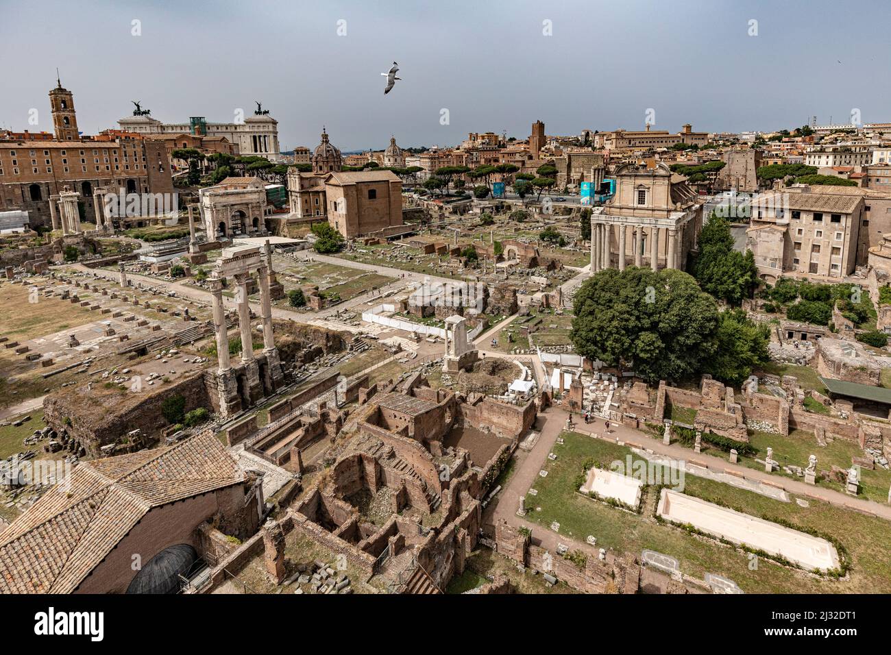 Rome aerial view with ancient architecture hi-res stock photography and ...