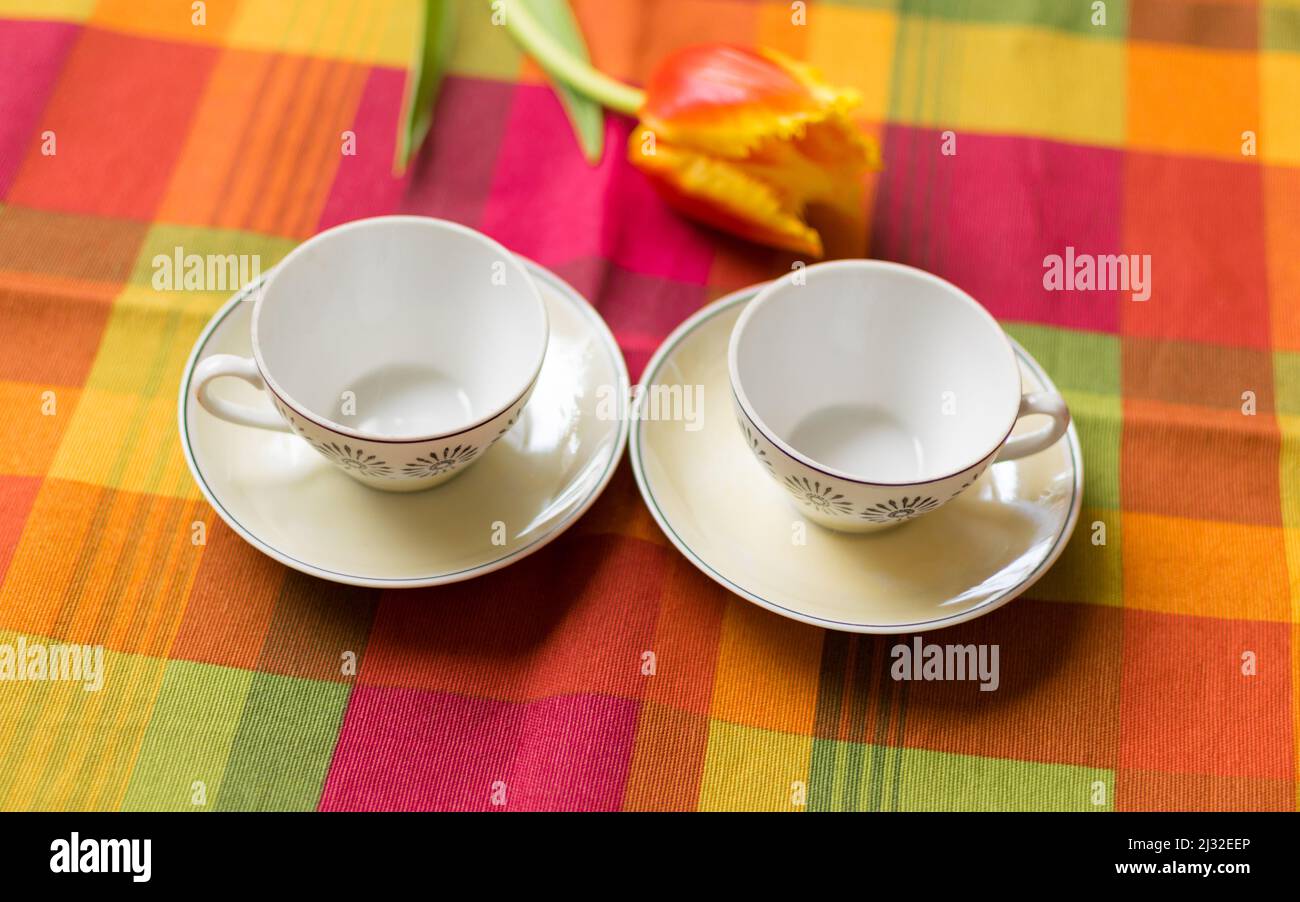 Two empty coffee cups Stock Photo - Alamy
