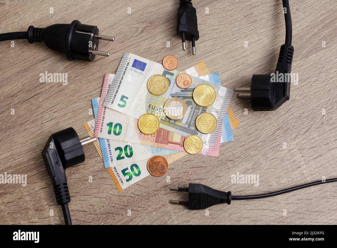 Money and plugs banknotes hi-res stock photography and images - Alamy